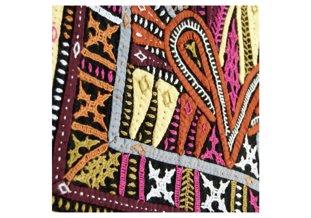 Broderie DHEBARIA RABARI "hortensia" | Boutique de Textiles | Neelam.fr